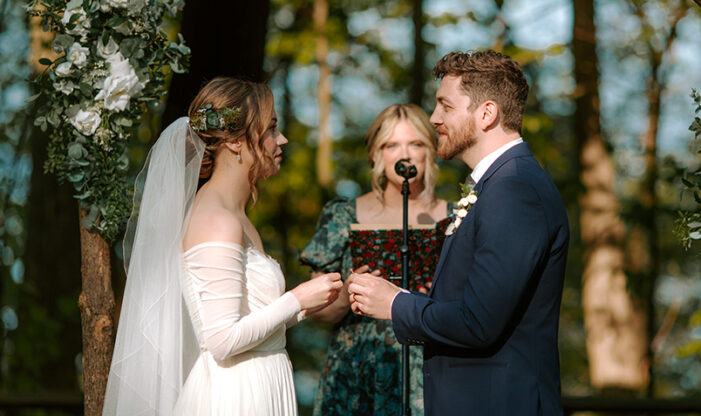 Summer Wedding Gallery | Schlitz Audubon Nature Center