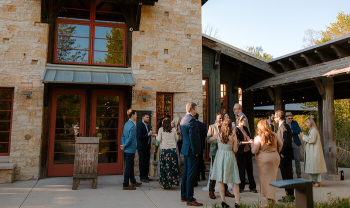 Summer Wedding Gallery | Schlitz Audubon Nature Center