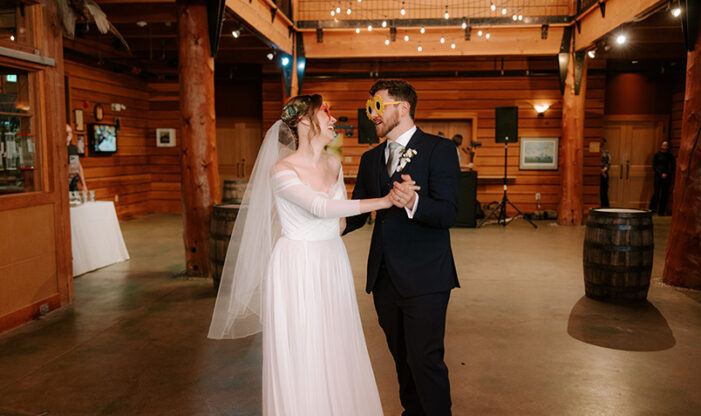 Summer Wedding Gallery | Schlitz Audubon Nature Center