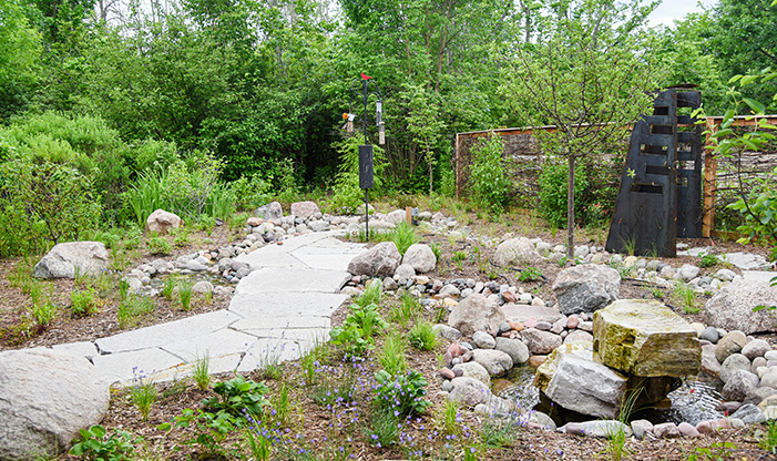 Feeder Grove - Schlitz Audubon